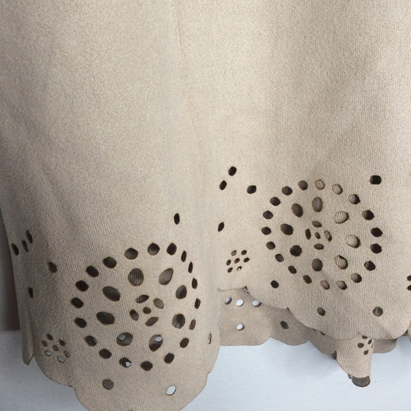 Mango | Shorts | Mango Mng Suit Laser Cut Short Shorts Beige Sz 4 ...